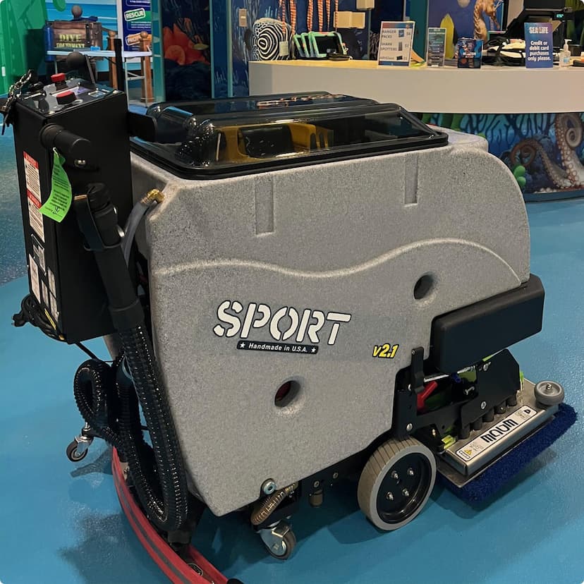 Tomcat Sport - Small Walk Behind Floor Scrubber
